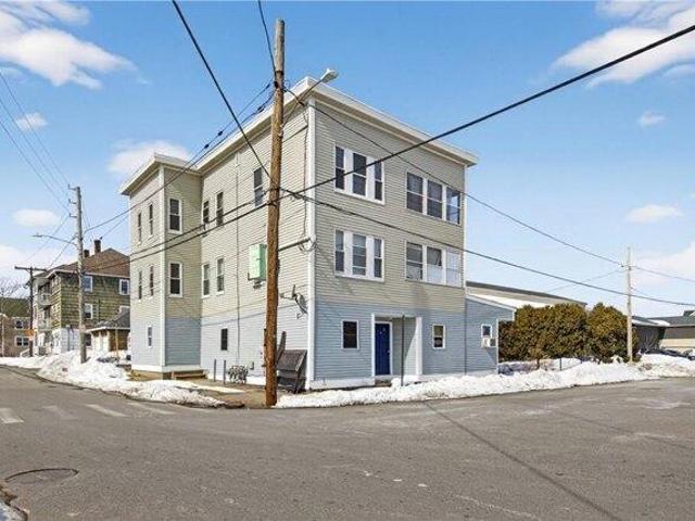 12 bedroom, Woonsocket RI 02895 102594542