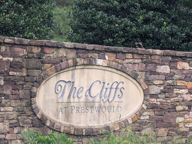 12 Berkeley Dr, Clarksville, VA 23927