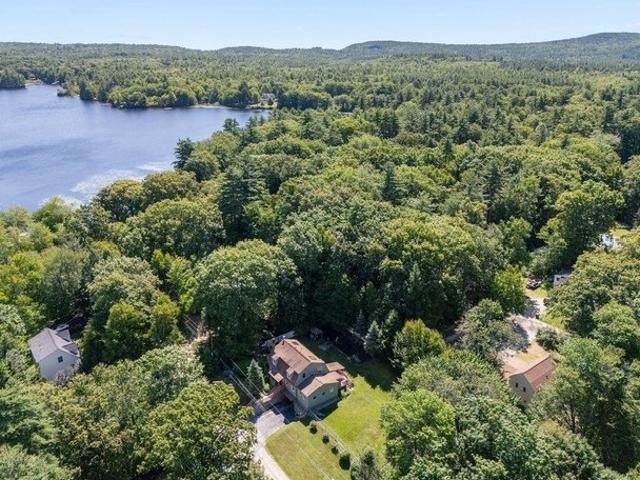 12 Birch St, Northwood, NH 03261