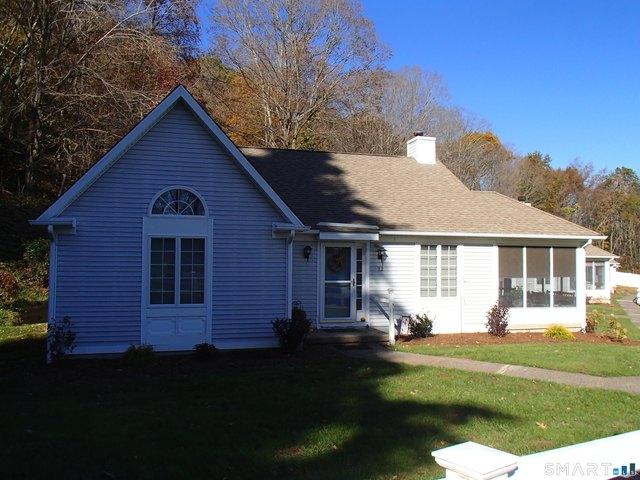 12 Bittersweet Rdg Unit 12, Middlefield, CT 06455