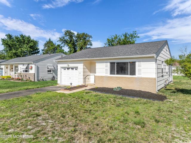 12 Bolingbroke Drive