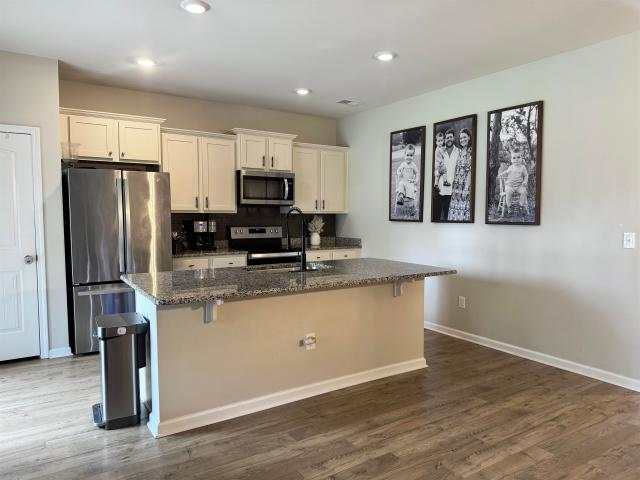 12 Black Pearl Court
