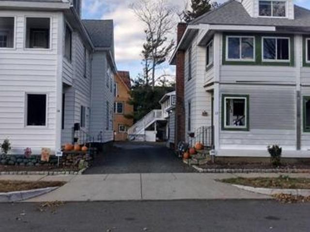 12 Blackall Rd #2, Milford, CT 06460