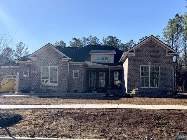12 Bluff Creek Cir SE, Huntsville, AL 35803