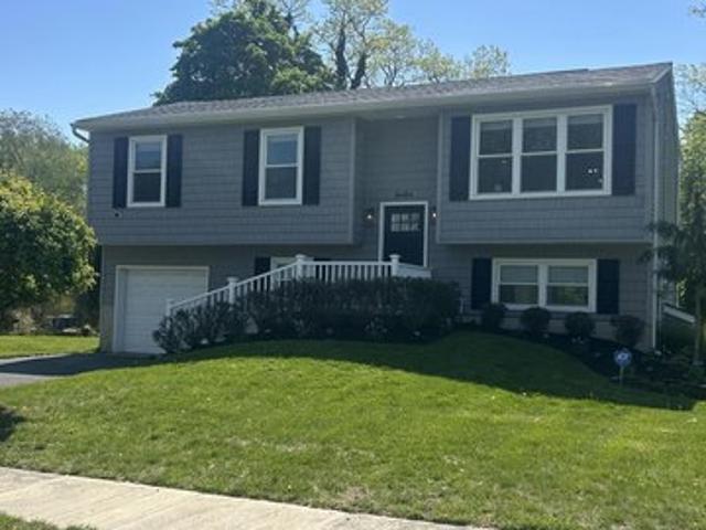12 Brookside Rd, Neptune Township, NJ 07753