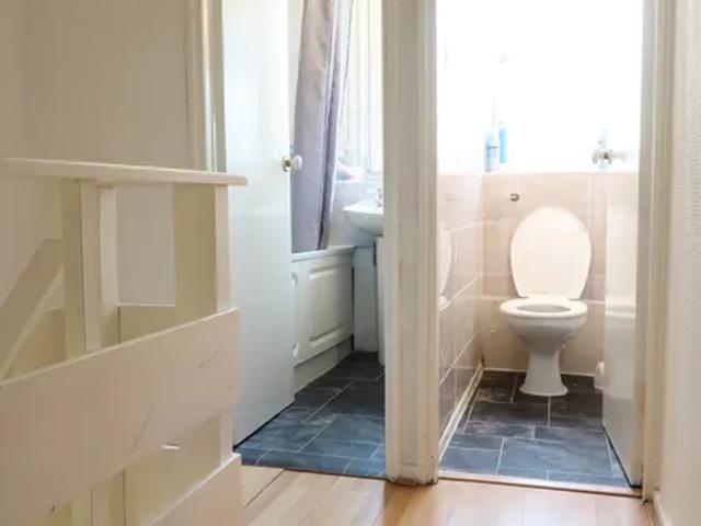 12 Bradwell Street, London, E1 4GP, United Kingdom | 4 bed apartment for rent #165377014 | Rentberry