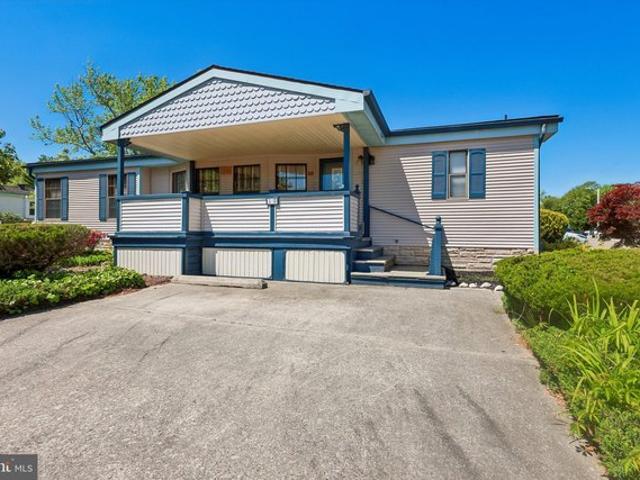 12 Breakwater Pl, Cape May, NJ 08204