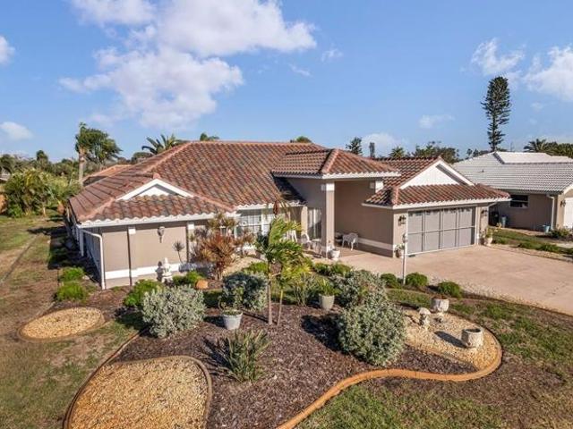 12 Brentwood Ln, Englewood, FL 34223