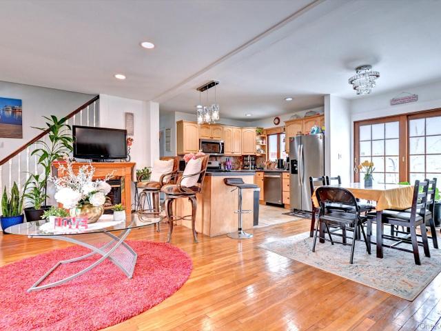 12 Bruce Ln, Kings Park, NY 11754 | MLS #982095