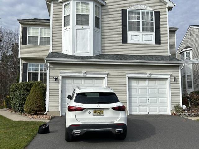 12 by 12 bedroom with private bathroom
