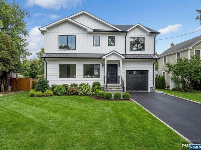 12 Cameron Rd, Tenafly, NJ 07670
