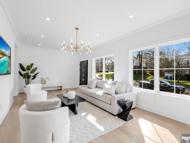 12 Cameron Rd, Tenafly, NJ 07670 | MLS #26013 | Compass