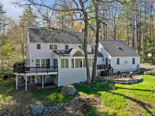 12 Candlewood Dr, Amherst, NH 03031 | MLS #5086 | Compass