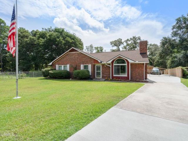 12 Calico Ct, Beaufort, SC 29906