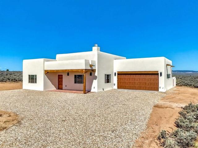 12 Calle Sabrosa, Ranchos de Taos, NM 87557