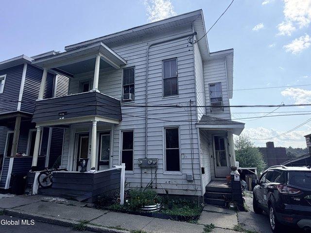 12 Charles St, Amsterdam, NY 12010