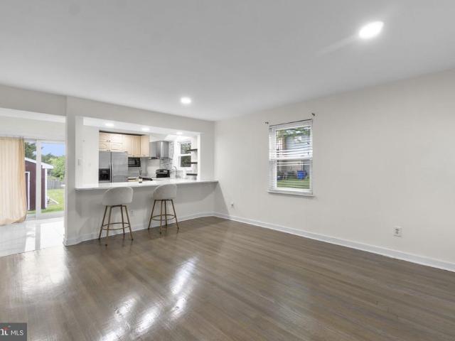 12 Coats Bridge Place # 2F