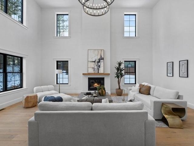 12 Couture Way, Middleton, MA 01949