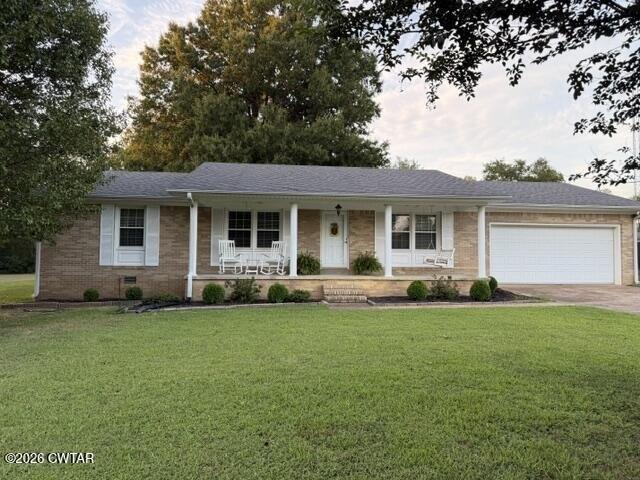 12 Clinton Rd, Humboldt, TN 38343