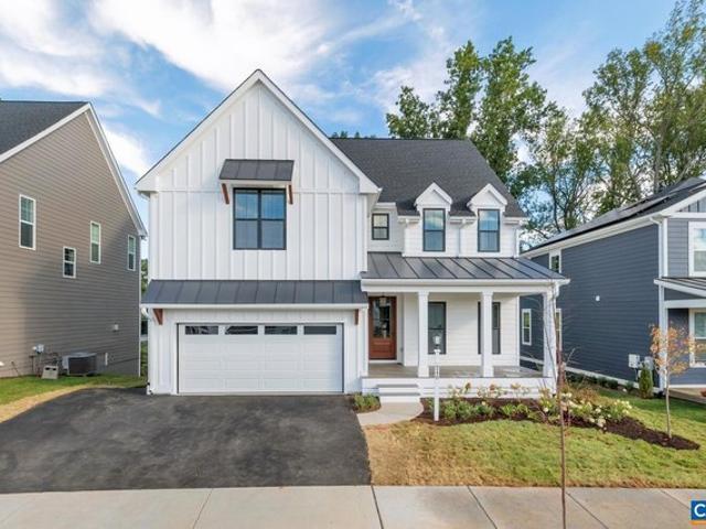 12 Crewe St, Crozet, VA 22932