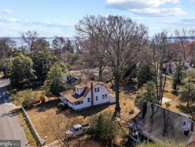 12 Cushing Ave, Annapolis, MD 21403