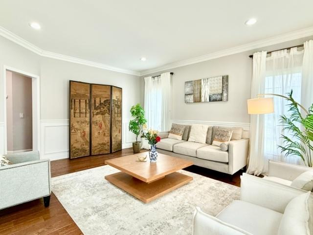 12 Daisy Ct