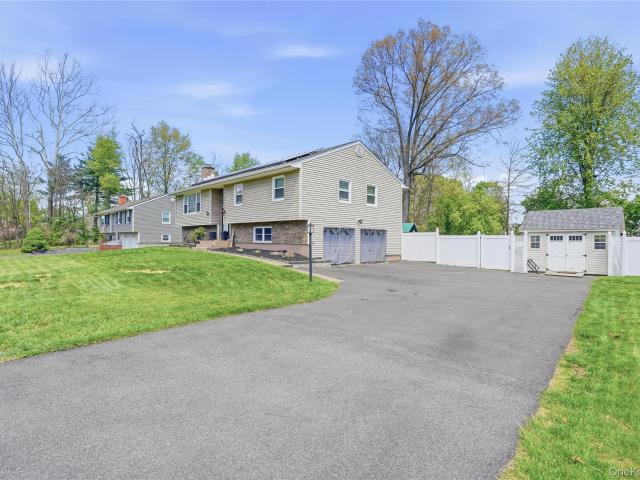 12 Daisy Lane