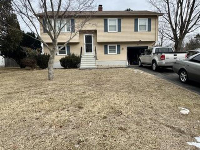 12 Depauw Cir, East Hartford, CT 06108