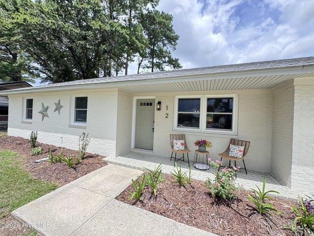 12 Diamond Dr, Castle Hayne, NC 28429