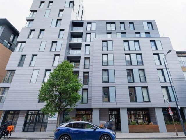 12 Dock Street, London, E1 8QU 2 bed apartment to rent £3,497 pcm £807 pw