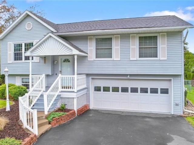 12 Dogwood Ln, Painted Post, NY 14870