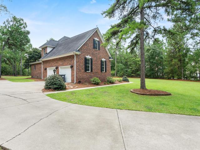 12 Drake Court