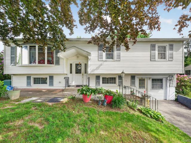 12 Dwyer Lane