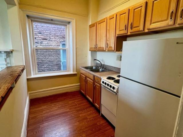 12 E Main St 2 Bedroom Apartment for Rent at 12 E Main St, Richmond, VA 23219 Monroe Ward