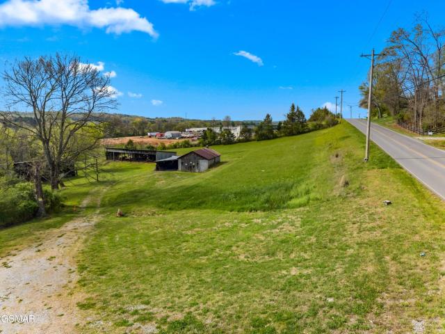 12 E Dumplin Valley Road