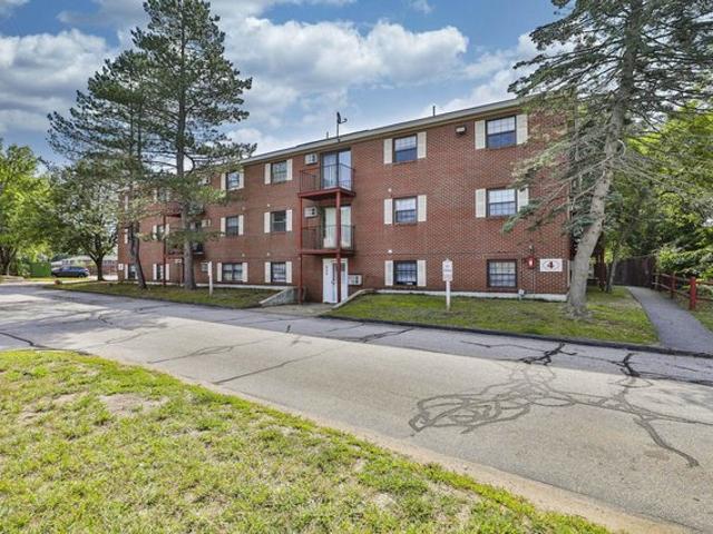 12 E Side Dr Unit 19, Concord, NH 03301