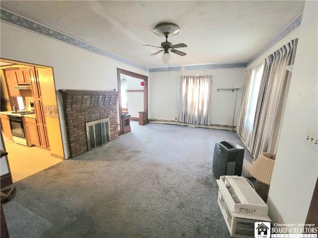 12 E 15th Street