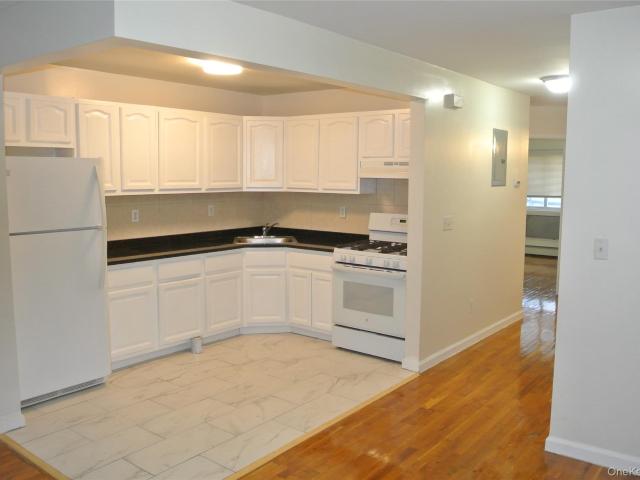 12 East 29th Street E