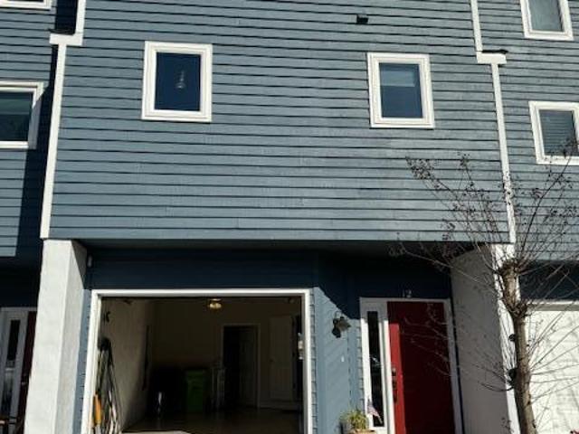 12 Eastern Shore Townhouses