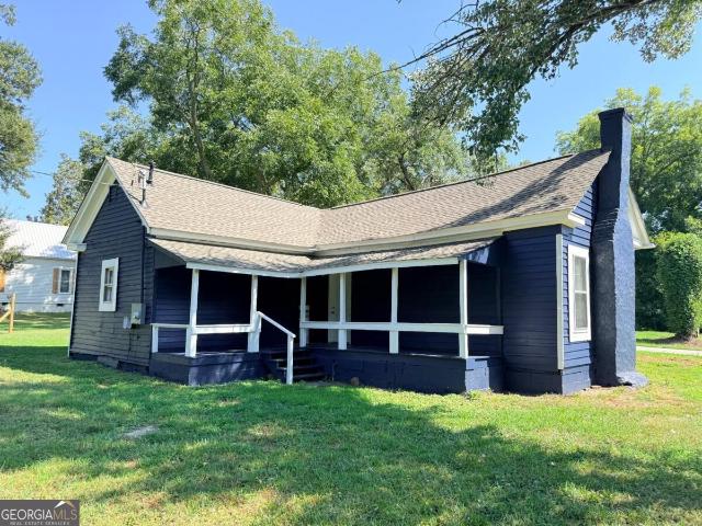 12 Eaves Drive