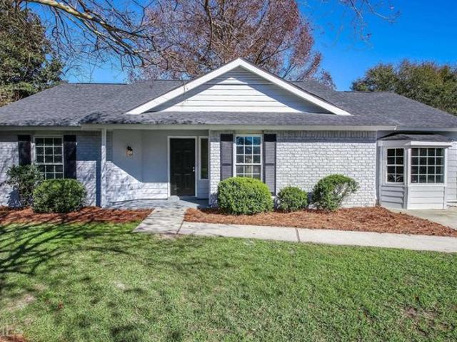 12 English Saddle Ct, Savannah, GA 31406