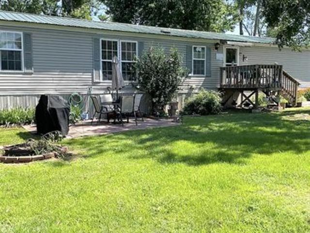 12 Fairgrounds Rd, Vienna, IL 62995