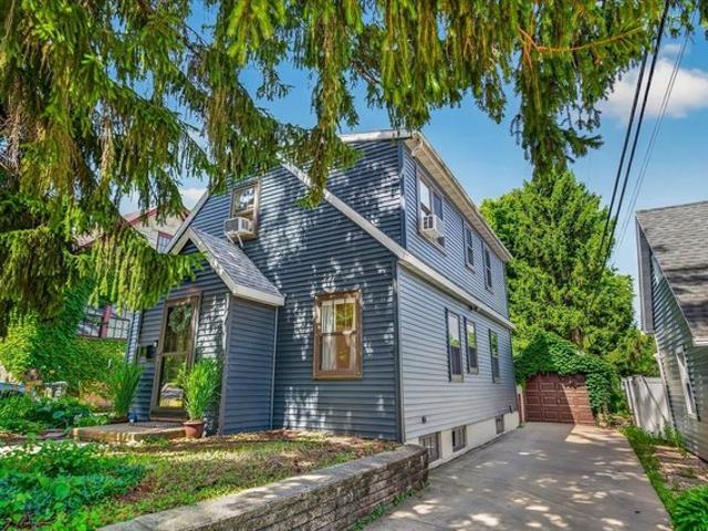 12 Farley Ave, Madison, WI 53705