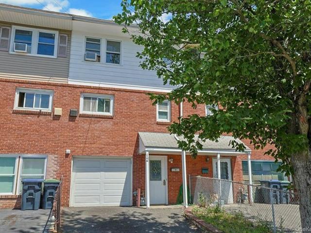 12 Farley Dr, West Haverstraw, NY 10993