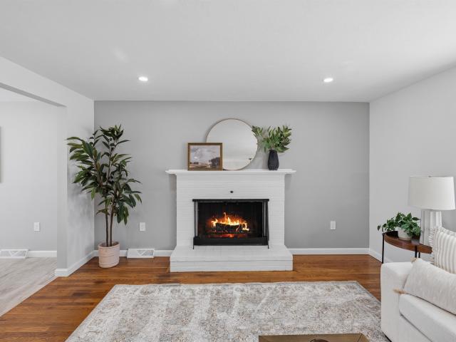 12 Fernwood Drive