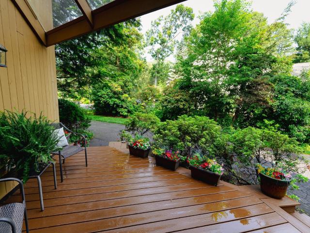 12 Fischer Rd