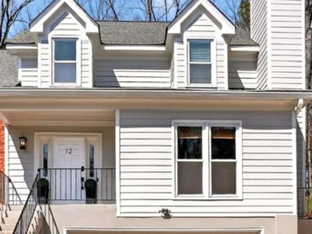 12 Forest Ridge Ct, Atlanta, GA 30350