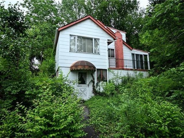 12 Forsythe Rd, Presto, PA 15142