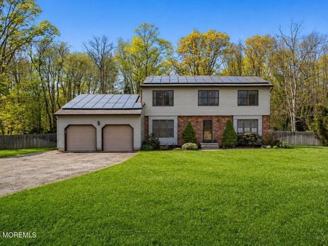 12 Fox Hill Dr, Howell, NJ 07731