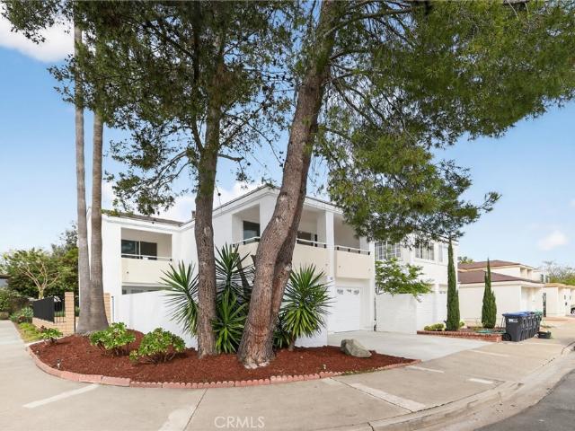 12 Foxglove Way, Irvine, CA 92612 | MLS #OC26042